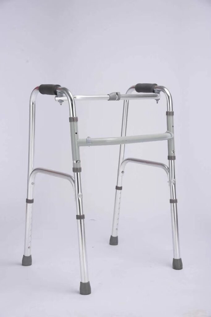 Single Crossbar Aluminum Foldable Walker with 100kg Capacity