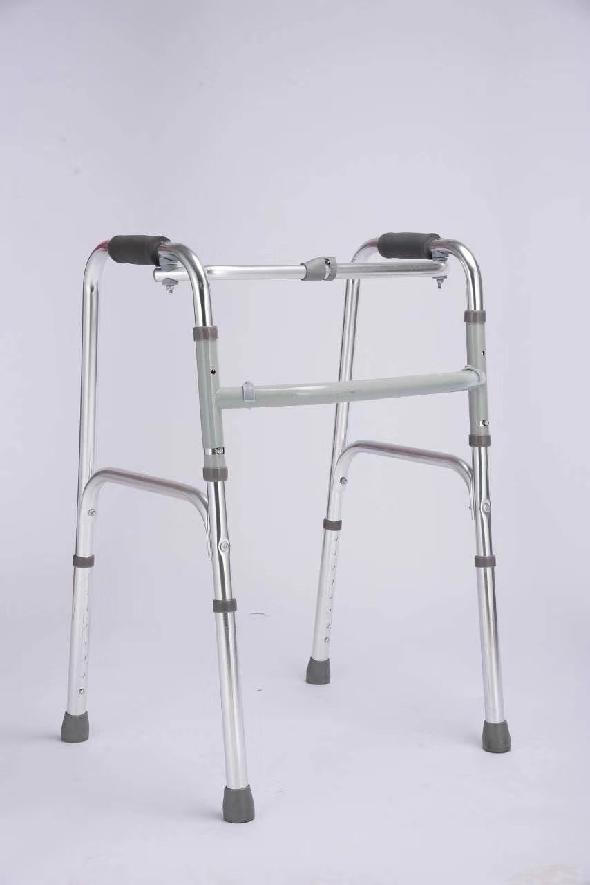 Single Crossbar Aluminum Foldable Walker with 100kg Capacity